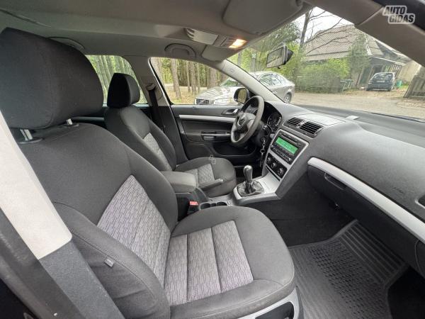 Melns Skoda Octavia 2010 Kauņa, ar dzinēja tilpumu 1.60 L un nobraukumu 245 tūkst. km par 3250 €, foto 9 vietnē AUTOMOTO.COM.LV