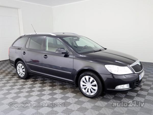 Black Skoda Octavia 2010 in Tallinn, with an engine capacity of 1.80 L and mileage of 287 thousand km for 2299 €, photo 1 on AUTOMOTO.COM.LV