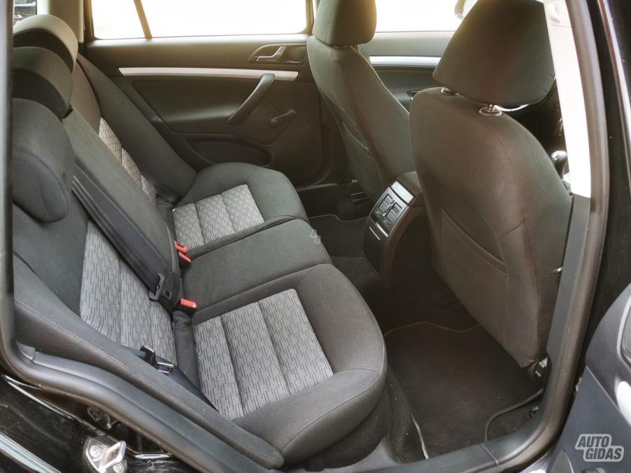 Melns Skoda Octavia 2010 Klaipėda, ar dzinēja tilpumu 1.60 L un nobraukumu 225 tūkst. km par 3850 €, foto 21 vietnē AUTOMOTO.COM.LV