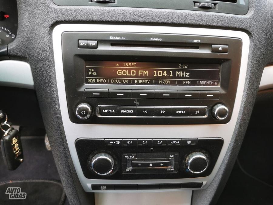 Melns Skoda Octavia 2010 Klaipėda, ar dzinēja tilpumu 1.60 L un nobraukumu 225 tūkst. km par 3850 €, foto 26 vietnē AUTOMOTO.COM.LV