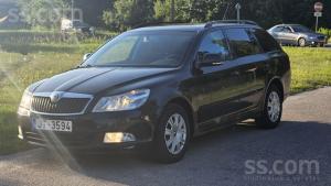 Black Skoda Octavia 2010 in Riga, with an engine capacity of 1.90 L and mileage of 357 thousand km for 1900 €, photo 3 on AUTOMOTO.COM.LV