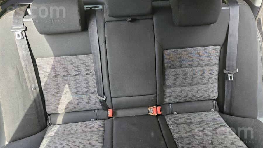 Black Skoda Octavia 2010 in Riga, with an engine capacity of 1.90 L and mileage of 357 thousand km for 1900 €, photo 11 on AUTOMOTO.COM.LV