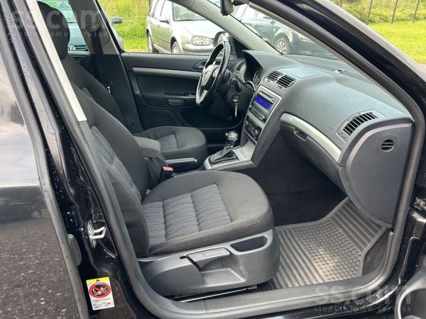 Melns Skoda Octavia 2010 Limbaži, ar dzinēja tilpumu 1.20 L un nobraukumu 233 tūkst. km par 4250 €, foto 10 vietnē AUTOMOTO.COM.LV