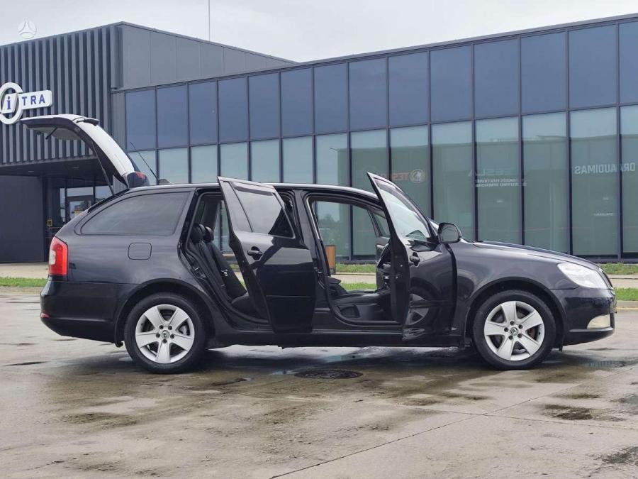 Melns Skoda Octavia 2010 Šauļi, ar dzinēja tilpumu 1.97 L un nobraukumu 288 tūkst. km par 3700 €, foto 17 vietnē AUTOMOTO.COM.LV