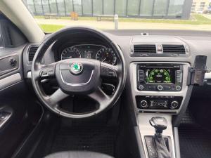 Melns Skoda Octavia 2010 Šauļi, ar dzinēja tilpumu 1.97 L un nobraukumu 288 tūkst. km par 3700 €, foto 35 vietnē AUTOMOTO.COM.LV