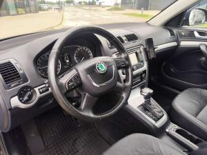 Melns Skoda Octavia 2010 Šauļi, ar dzinēja tilpumu 1.97 L un nobraukumu 288 tūkst. km par 3700 €, foto 37 vietnē AUTOMOTO.COM.LV