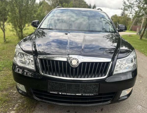 Melns Skoda Octavia 2010 Marijampole, ar dzinēja tilpumu 1.80 L un nobraukumu 210 tūkst. km par 2800 €, foto 1 vietnē AUTOMOTO.COM.LV