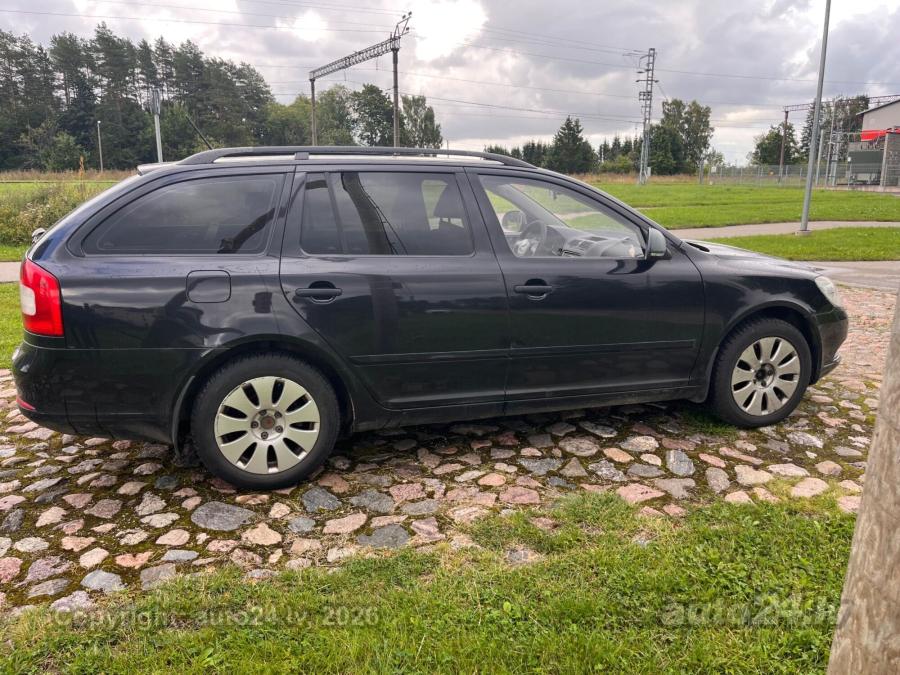 Черный Шкода Октавия 2010 в Таллин, объемом двигателя 1.20 л и пробегом 0 тыс. км за 1050 €, фото 6 на AUTOMOTO.COM.LV