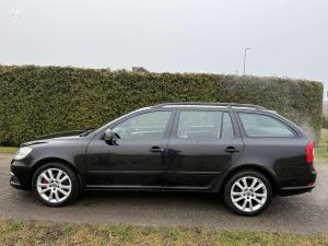 Black Skoda Octavia 2011 in Raseiniai, with an engine capacity of 1.97 L and mileage of 260 thousand km for 3350 €, photo 4 on AUTOMOTO.COM.LV