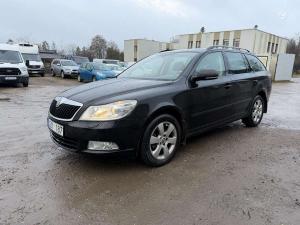 Melns Skoda Octavia 2011 Kauņa, ar dzinēja tilpumu 1.80 L un nobraukumu 231 tūkst. km par 1750 €, foto  vietnē AUTOMOTO.COM.LV