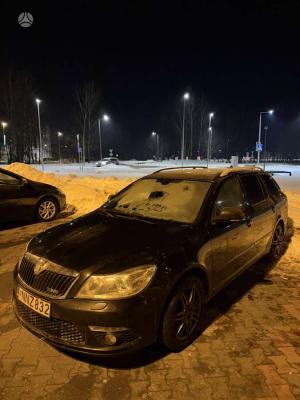Black Skoda Octavia 2011 in Vilnius, with an engine capacity of 0.00 L and mileage of 340 thousand km for 2650 €, photo  on AUTOMOTO.COM.LV