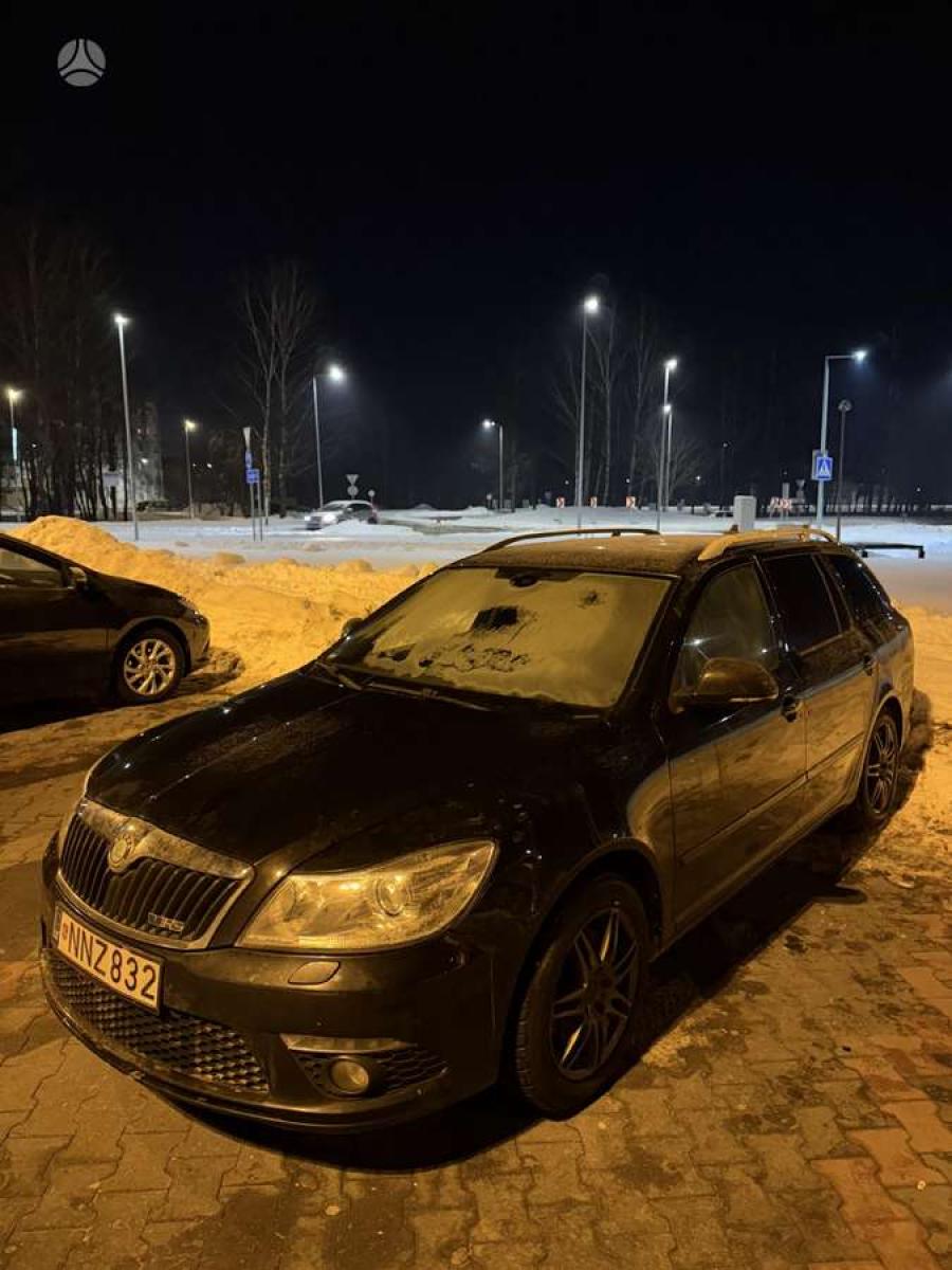 Melns Skoda Octavia 2011 Viļņa, ar dzinēja tilpumu 0.00 L un nobraukumu 340 tūkst. km par 2650 €, foto 1 vietnē AUTOMOTO.COM.LV