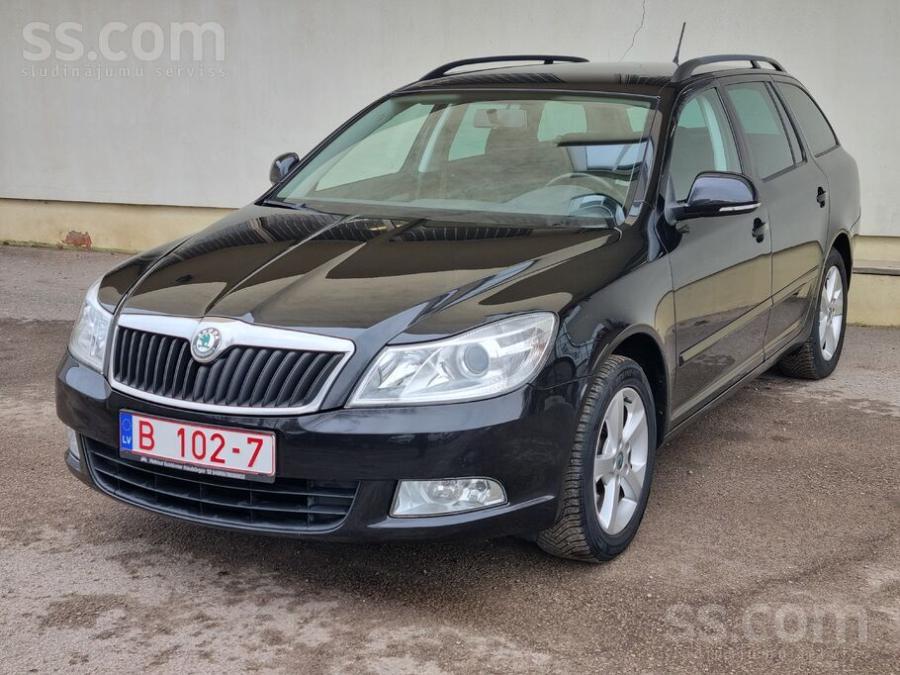 Melns Skoda Octavia 2011 Ogre, ar dzinēja tilpumu 1.20 L un nobraukumu 253 tūkst. km par 4350 €, foto 1 vietnē AUTOMOTO.COM.LV