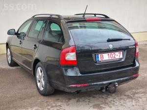 Melns Skoda Octavia 2011 Ogre, ar dzinēja tilpumu 1.20 L un nobraukumu 253 tūkst. km par 4350 €, foto 7 vietnē AUTOMOTO.COM.LV
