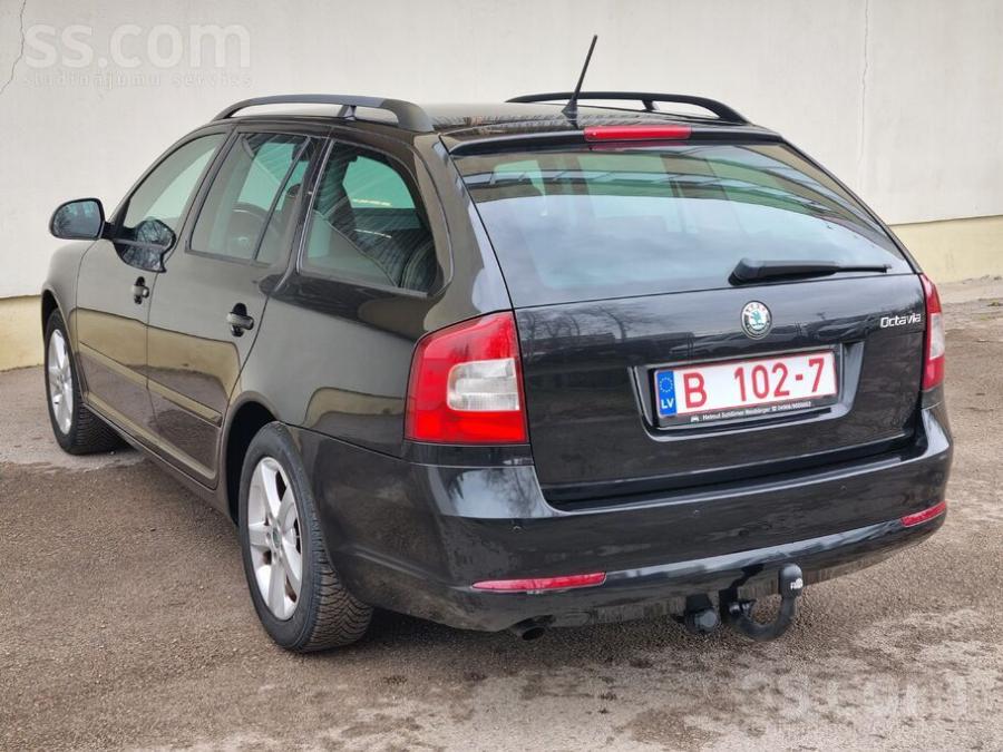 Melns Skoda Octavia 2011 Ogre, ar dzinēja tilpumu 1.20 L un nobraukumu 253 tūkst. km par 4350 €, foto 7 vietnē AUTOMOTO.COM.LV