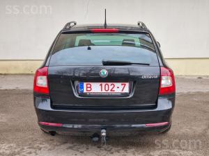 Melns Skoda Octavia 2011 Ogre, ar dzinēja tilpumu 1.20 L un nobraukumu 253 tūkst. km par 4350 €, foto 8 vietnē AUTOMOTO.COM.LV