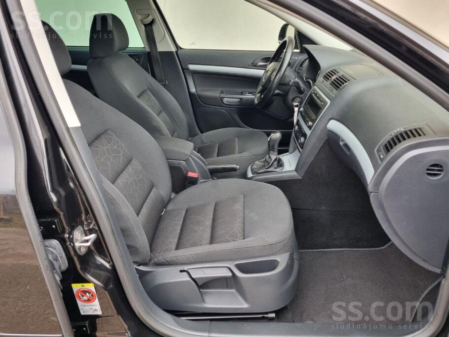 Melns Skoda Octavia 2011 Ogre, ar dzinēja tilpumu 1.20 L un nobraukumu 253 tūkst. km par 4350 €, foto 10 vietnē AUTOMOTO.COM.LV