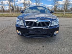 Melns Skoda Octavia 2011 Ogre, ar dzinēja tilpumu 1.60 L un nobraukumu 231 tūkst. km par 5650 €, foto 6 vietnē AUTOMOTO.COM.LV