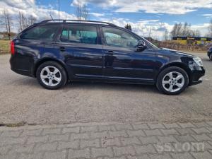 Melns Skoda Octavia 2011 Ogre, ar dzinēja tilpumu 1.60 L un nobraukumu 231 tūkst. km par 5650 €, foto 8 vietnē AUTOMOTO.COM.LV