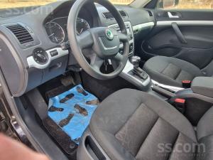 Melns Skoda Octavia 2011 Ogre, ar dzinēja tilpumu 1.60 L un nobraukumu 231 tūkst. km par 5650 €, foto 10 vietnē AUTOMOTO.COM.LV