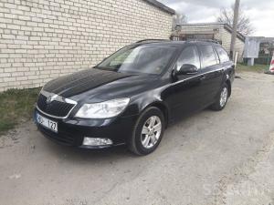 Black Skoda Octavia 2011 in Riga, with an engine capacity of 1.60 L and mileage of 325 thousand km for 2050 €, photo  on AUTOMOTO.COM.LV
