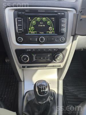 Black Skoda Octavia 2011 in Riga, with an engine capacity of 1.60 L and mileage of 325 thousand km for 2050 €, photo 15 on AUTOMOTO.COM.LV