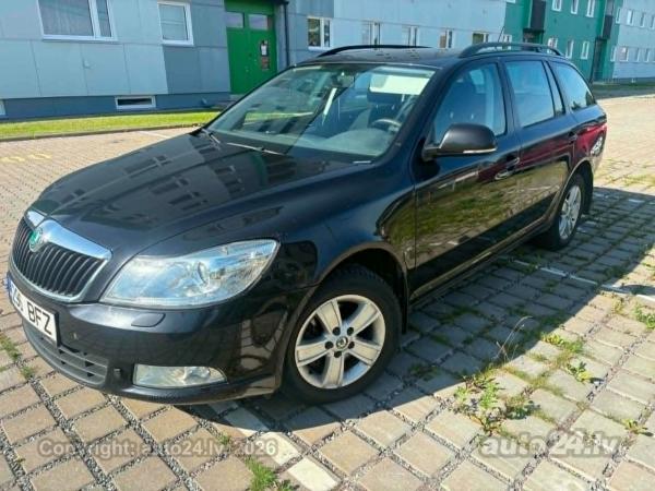 Black Skoda Octavia 2011 in Tallinn, with an engine capacity of 2.00 L and mileage of 360 thousand km for 3500 €, photo 6 on AUTOMOTO.COM.LV