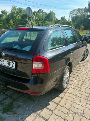 Black Skoda Octavia 2011 in Tallinn, with an engine capacity of 2.00 L and mileage of 360 thousand km for 3500 €, photo 11 on AUTOMOTO.COM.LV