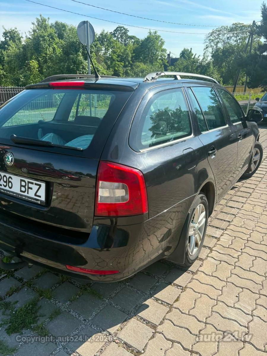 Black Skoda Octavia 2011 in Tallinn, with an engine capacity of 2.00 L and mileage of 360 thousand km for 3500 €, photo 11 on AUTOMOTO.COM.LV
