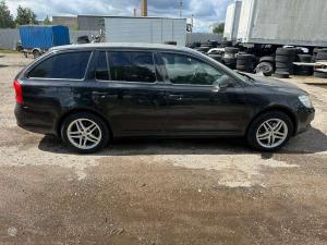 Melns Skoda Octavia 2011 Jurbarkas, ar dzinēja tilpumu 1.60 L un nobraukumu 268 tūkst. km par 3499 €, foto 5 vietnē AUTOMOTO.COM.LV