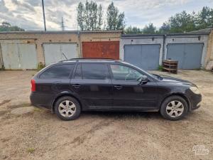 Melns Skoda Octavia 2011 Kauņa, ar dzinēja tilpumu 2.00 L un nobraukumu 500 tūkst. km par 2450 €, foto 5 vietnē AUTOMOTO.COM.LV