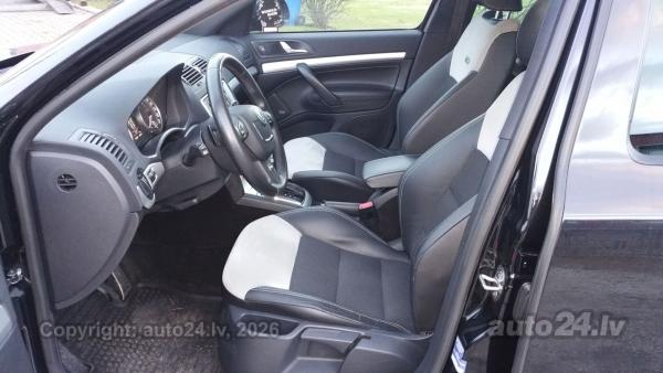 Melns Skoda Octavia 2011 Tallina, ar dzinēja tilpumu 2.00 L un nobraukumu 360 tūkst. km par 8000 €, foto 6 vietnē AUTOMOTO.COM.LV