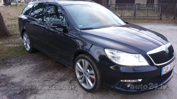Melns Skoda Octavia 2011 Tallina, ar dzinēja tilpumu 2.00 L un nobraukumu 360 tūkst. km par 8000 €, foto 7 vietnē AUTOMOTO.COM.LV