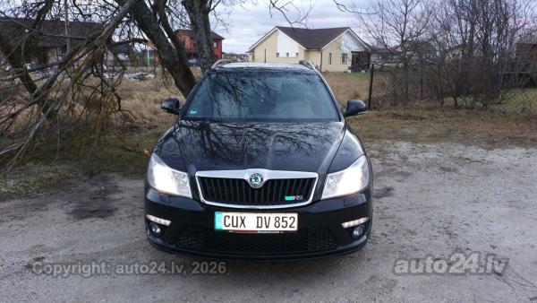Melns Skoda Octavia 2011 Tallina, ar dzinēja tilpumu 2.00 L un nobraukumu 360 tūkst. km par 8000 €, foto 8 vietnē AUTOMOTO.COM.LV