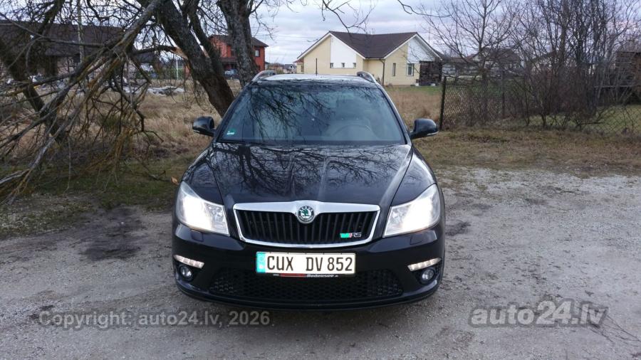 Melns Skoda Octavia 2011 Tallina, ar dzinēja tilpumu 2.00 L un nobraukumu 360 tūkst. km par 8000 €, foto 9 vietnē AUTOMOTO.COM.LV
