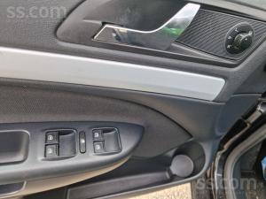 Black Skoda Octavia 2011 in Ogre, with an engine capacity of 1.40 L and mileage of 231 thousand km for 5650 €, photo 13 on AUTOMOTO.COM.LV