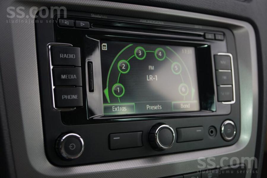 Melns Skoda Octavia 2011 Rīga, ar dzinēja tilpumu 1.80 L un nobraukumu 193 tūkst. km par 5990 €, foto 18 vietnē AUTOMOTO.COM.LV
