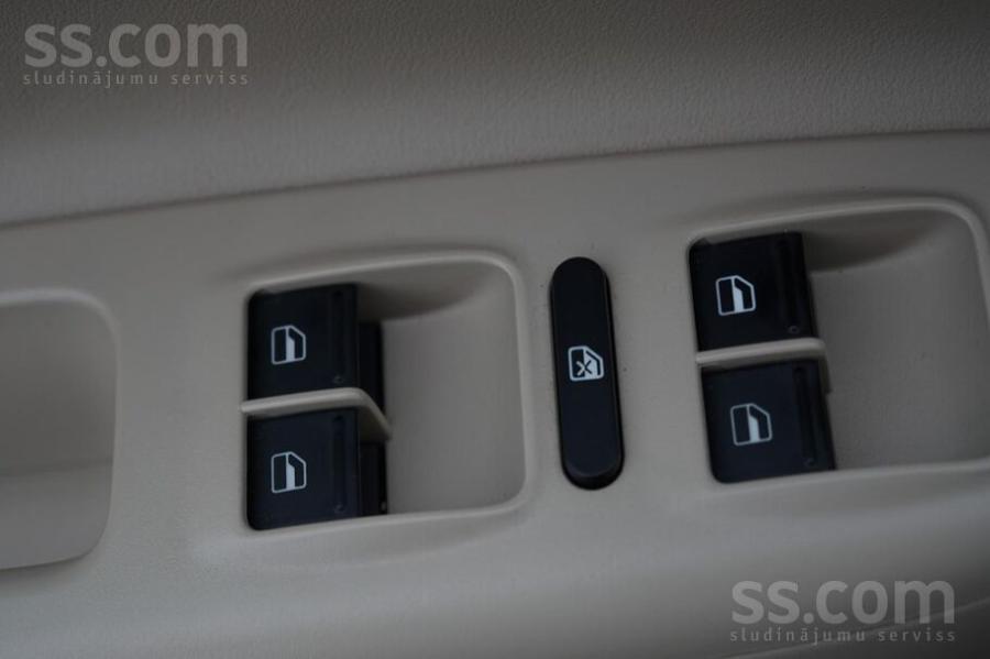 Melns Skoda Octavia 2011 Rīga, ar dzinēja tilpumu 1.80 L un nobraukumu 193 tūkst. km par 5990 €, foto 21 vietnē AUTOMOTO.COM.LV