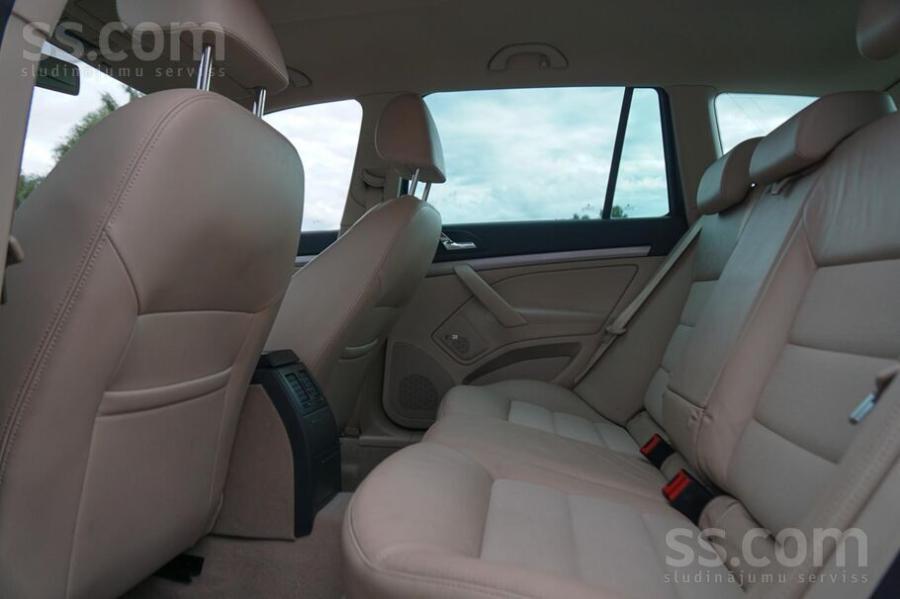 Melns Skoda Octavia 2011 Rīga, ar dzinēja tilpumu 1.80 L un nobraukumu 193 tūkst. km par 5990 €, foto 23 vietnē AUTOMOTO.COM.LV