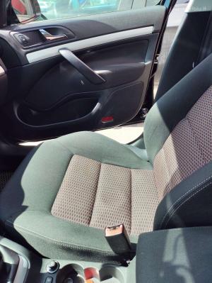 Melns Skoda Octavia 2011 Alīta, ar dzinēja tilpumu 2.00 L un nobraukumu 297 tūkst. km par 4600 €, foto 6 vietnē AUTOMOTO.COM.LV