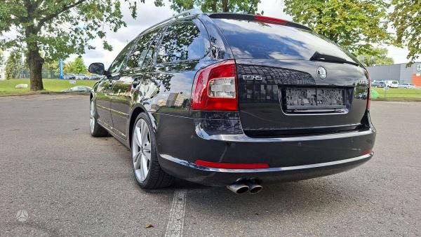 Melns Skoda Octavia 2011 Kauņa, ar dzinēja tilpumu 1.97 L un nobraukumu 248 tūkst. km par 5500 €, foto 9 vietnē AUTOMOTO.COM.LV