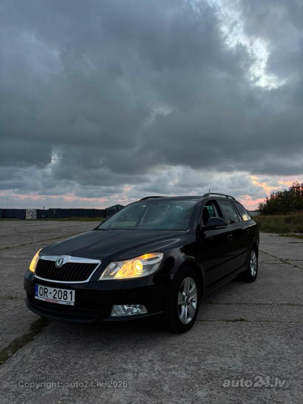Melns Skoda Octavia 2011 Liepāja, ar dzinēja tilpumu 1.20 L un nobraukumu 305 tūkst. km par 3299 €, foto 3 vietnē AUTOMOTO.COM.LV