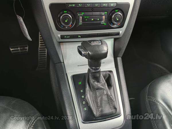 Шкода Октавия 2011 в Вильянди на AUTOMOTO.COM.LV Черный Шкода Октавия 2011 в Вильянди, объемом двигателя 2.00 л и пробегом 270 тыс. км за 5490 €, фото 8 на AUTOMOTO.COM.LV