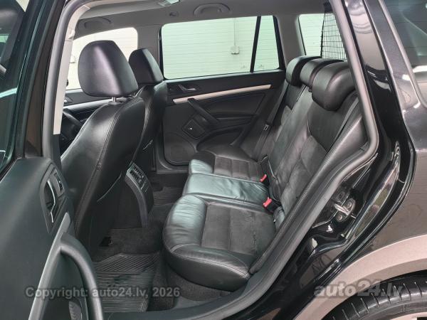 Шкода Октавия 2011 в Вильянди на AUTOMOTO.COM.LV Черный Шкода Октавия 2011 в Вильянди, объемом двигателя 2.00 л и пробегом 270 тыс. км за 5490 €, фото 9 на AUTOMOTO.COM.LV