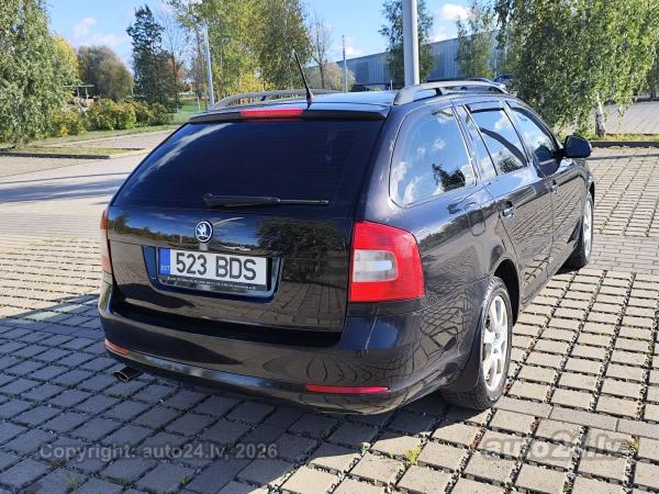 Skoda Octavia 2011 Tartu vietnē Melns Skoda Octavia 2011 Tartu, ar dzinēja tilpumu 1.60 L un nobraukumu 230 tūkst. km par 3300 €, foto 9 vietnē AUTOMOTO.COM.LV