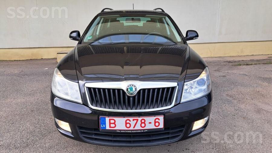 Melns Skoda Octavia 2012 Ogre, ar dzinēja tilpumu 1.80 L un nobraukumu 213 tūkst. km par 3500 €, foto 3 vietnē AUTOMOTO.COM.LV