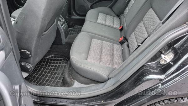 Black Skoda Octavia 2012 in Tartu, with an engine capacity of 2.00 L and mileage of 339 thousand km for 3800 €, photo 11 on AUTOMOTO.COM.LV