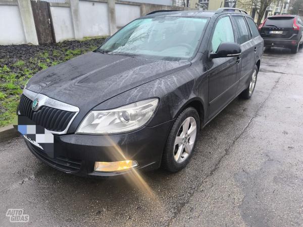 Melns Skoda Octavia 2012 Šauļi, ar dzinēja tilpumu 1.60 L un nobraukumu 3 tūkst. km par 3150 €, foto 10 vietnē AUTOMOTO.COM.LV