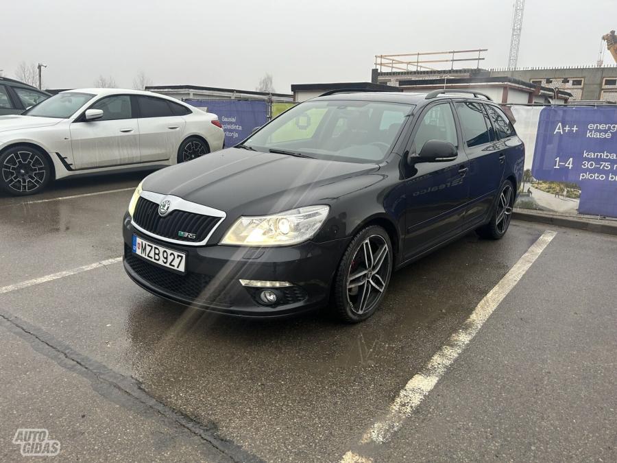 Melns Skoda Octavia 2012 Viļņa, ar dzinēja tilpumu 2.00 L un nobraukumu 290 tūkst. km par 3800 €, foto 1 vietnē AUTOMOTO.COM.LV
