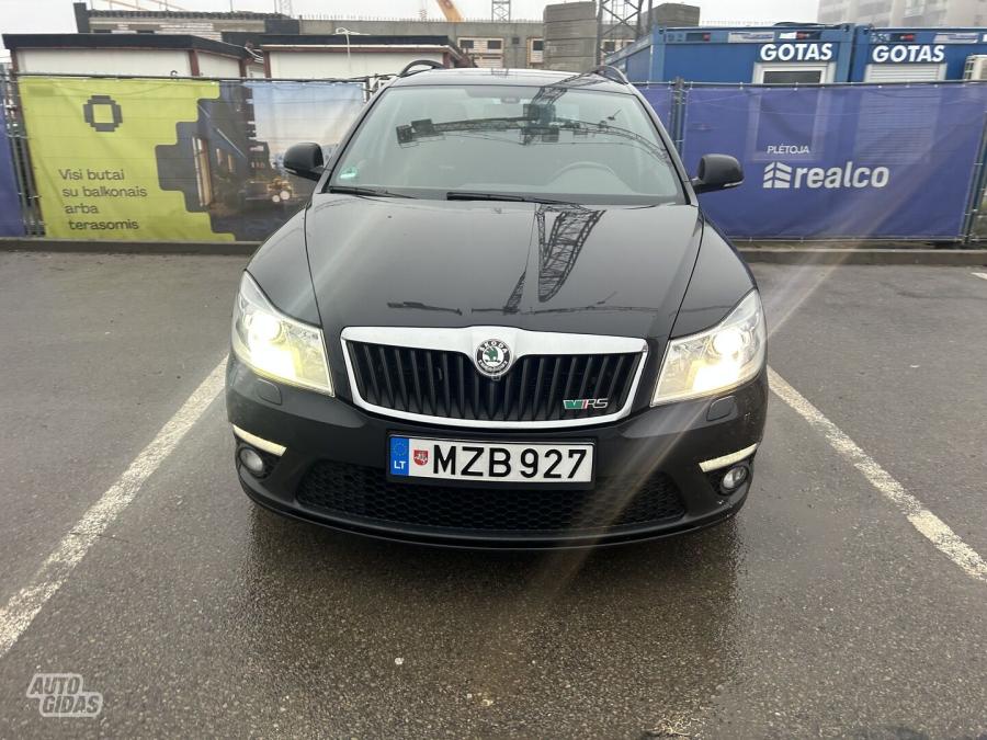 Melns Skoda Octavia 2012 Viļņa, ar dzinēja tilpumu 2.00 L un nobraukumu 290 tūkst. km par 3800 €, foto 2 vietnē AUTOMOTO.COM.LV